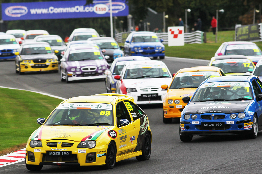 Oulton Park Race Meeting Preview - MG Car Club