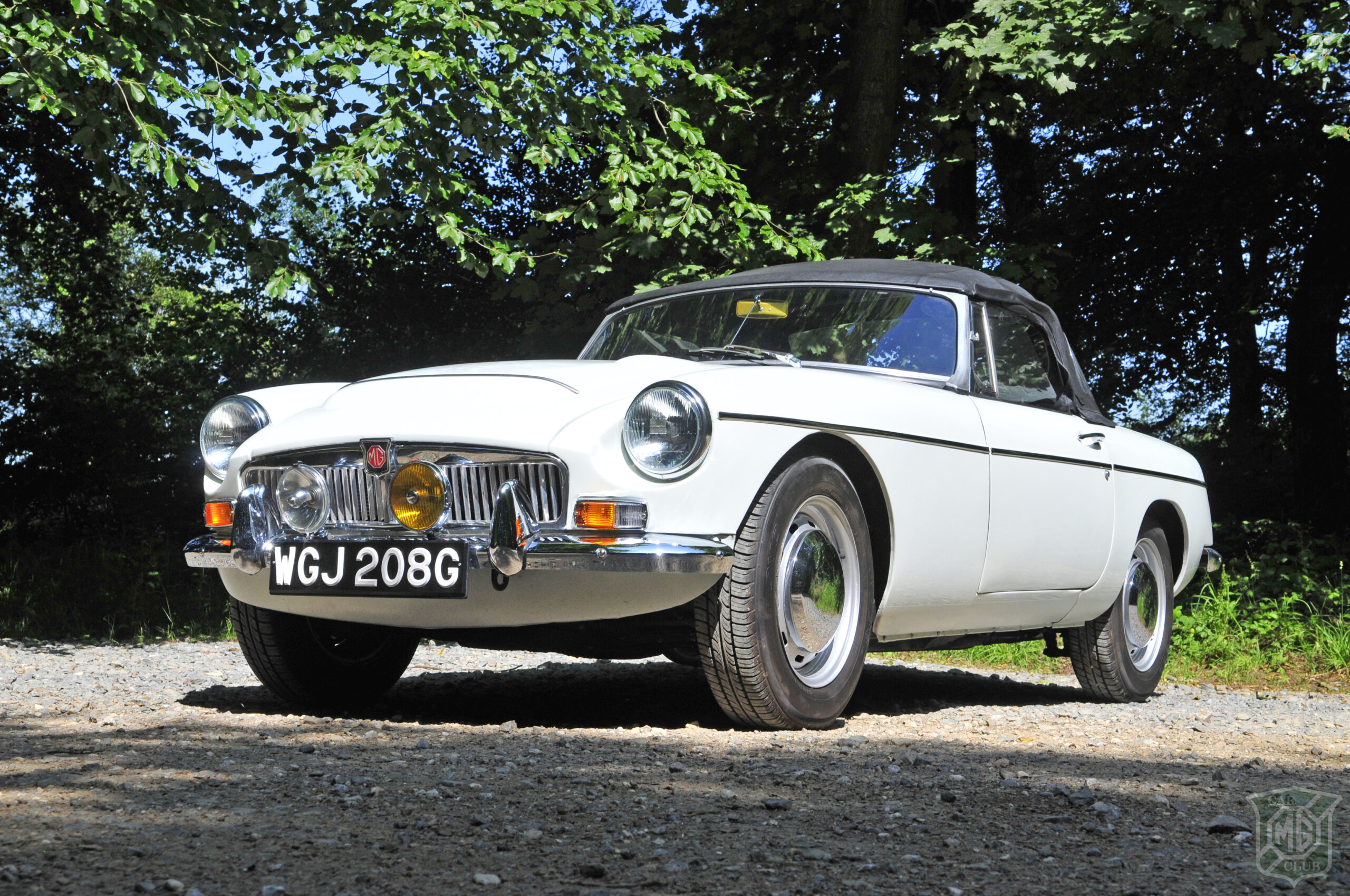 The Thin Blue Line - MG Car Club