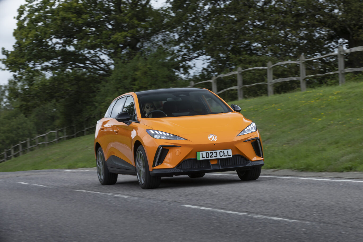 MG4 EV gets extended range - MG Car Club